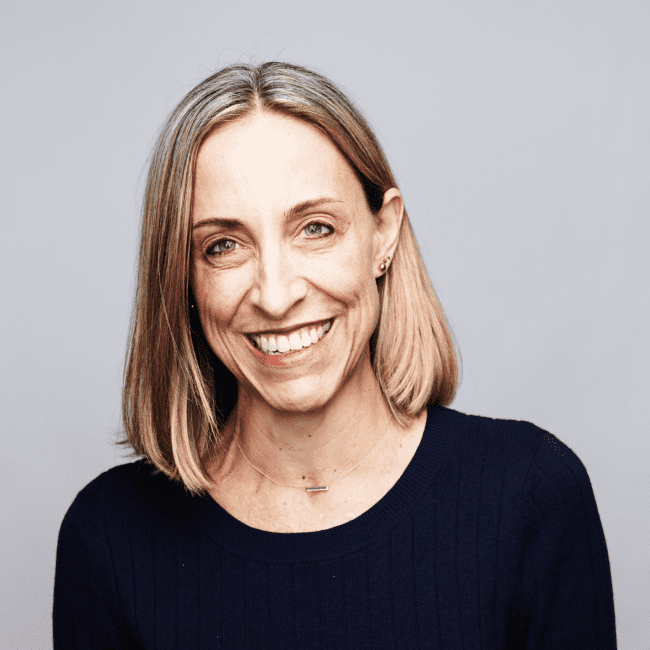 To share or not to share: the dilemma of open source vs. proprietary Large Language Models - AI ...